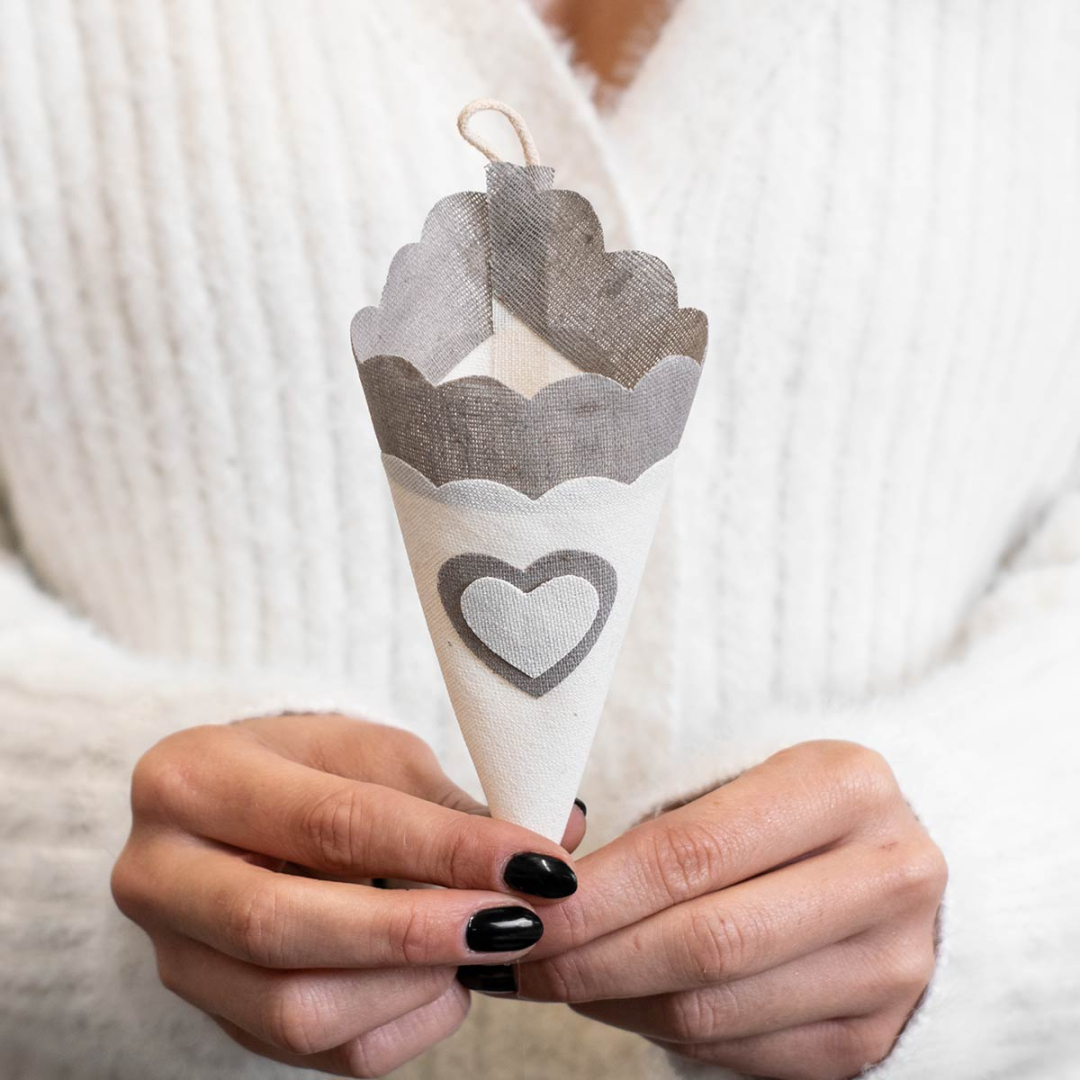 Cono Porta confetti e riso in offerta Per Comunione